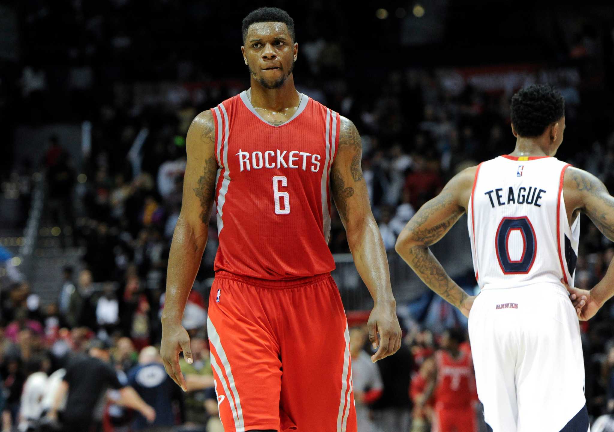 Partially collapsed lung to sideline Rockets' Jones