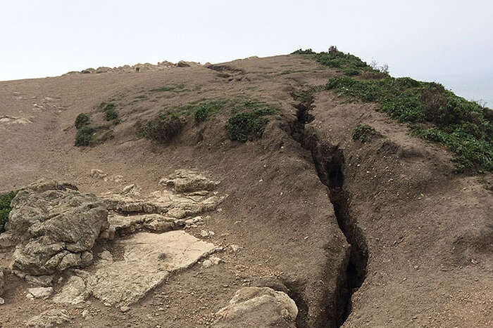 Point Reyes cliff collapse kills 1 hiker, injures another