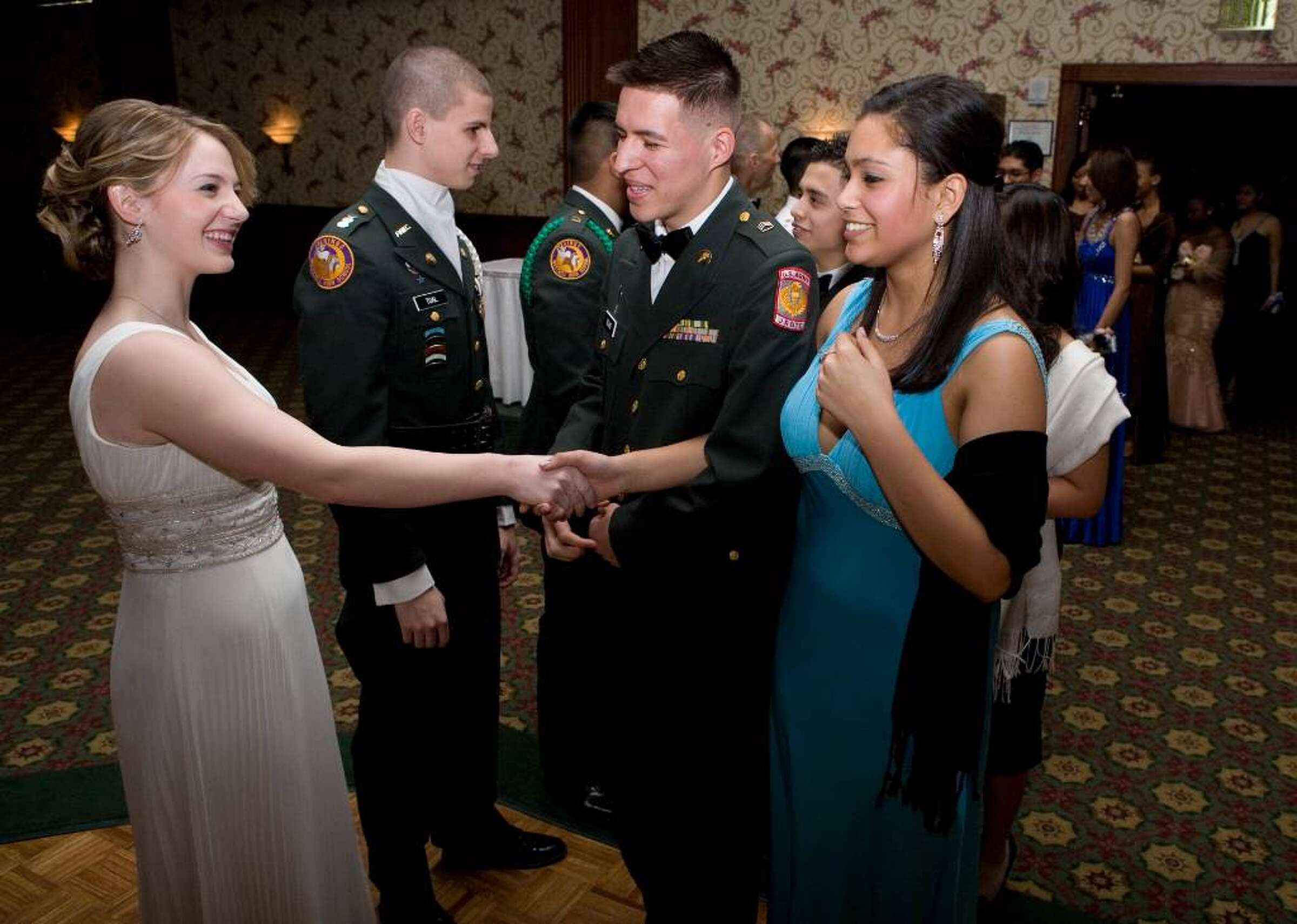 JROTC Military Ball celebrates tradition