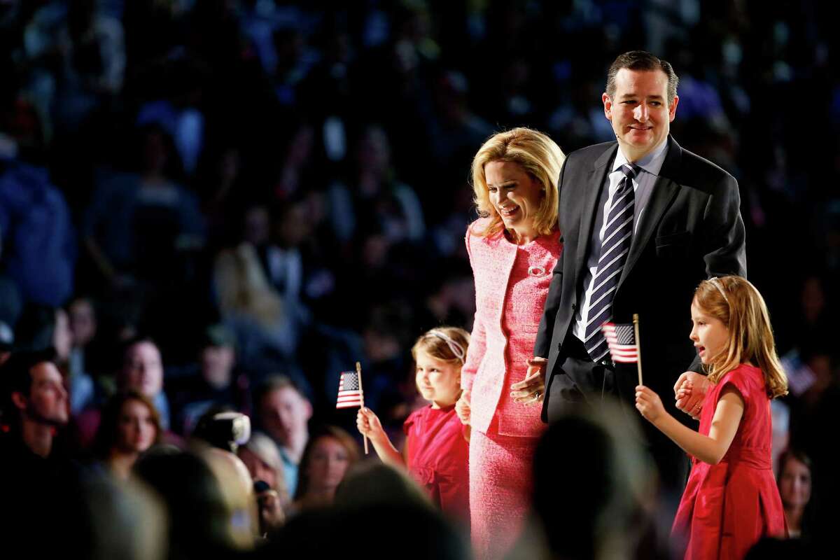 Cruz brings presidential campaign home to Houston