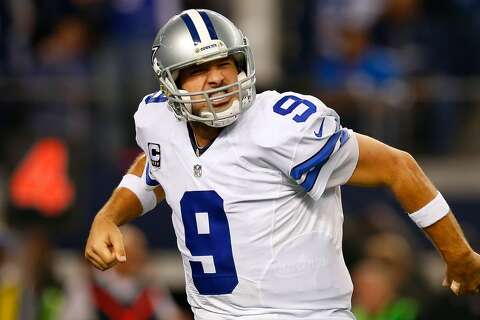 Ten best Hispanic players in NFL history