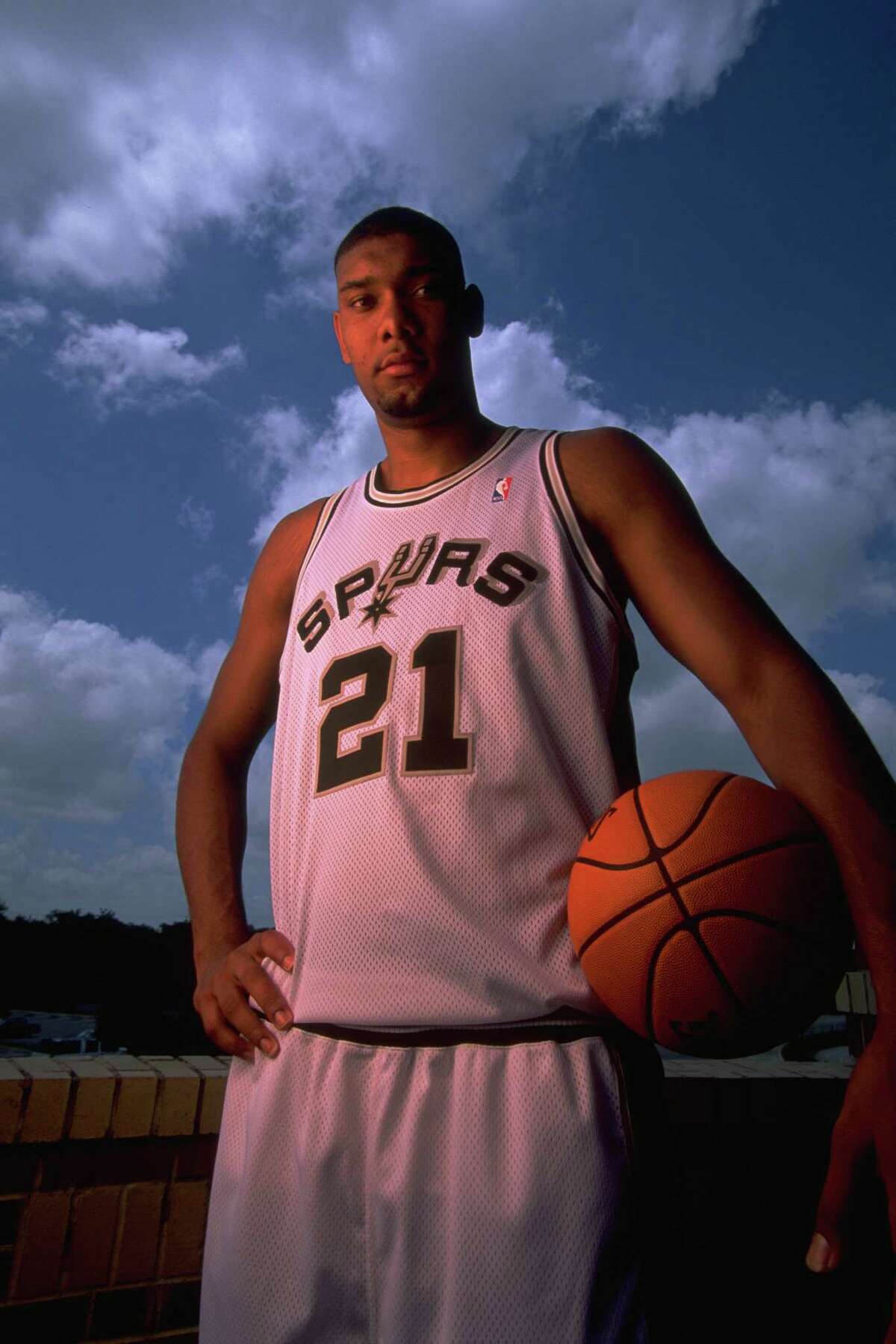 GQ disses Tim Duncan’s daddy jeans