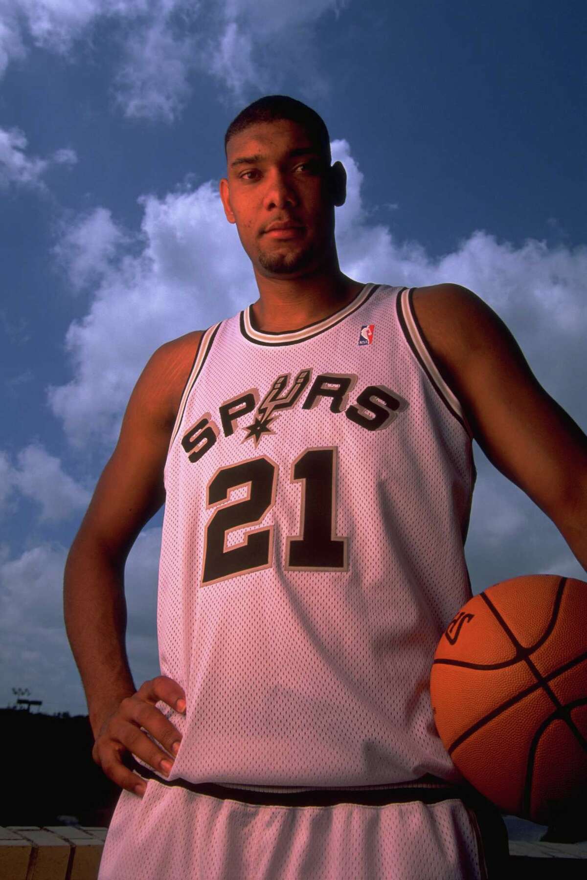 GQ disses Tim Duncan’s daddy jeans