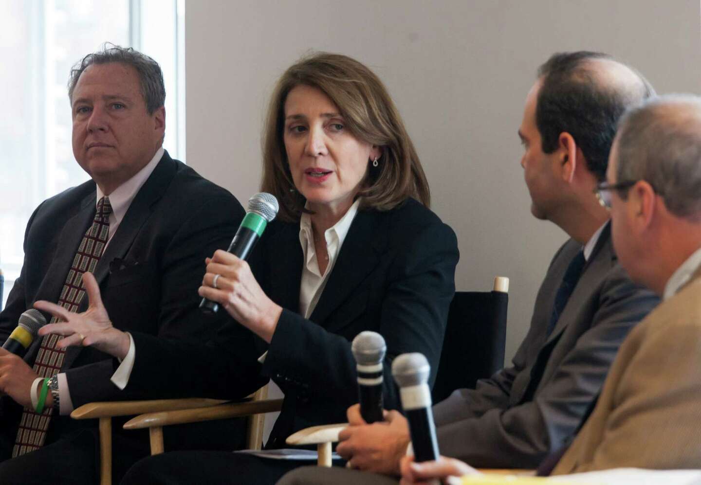 Palo Alto house sells to Google exec Ruth Porat for record $30 million