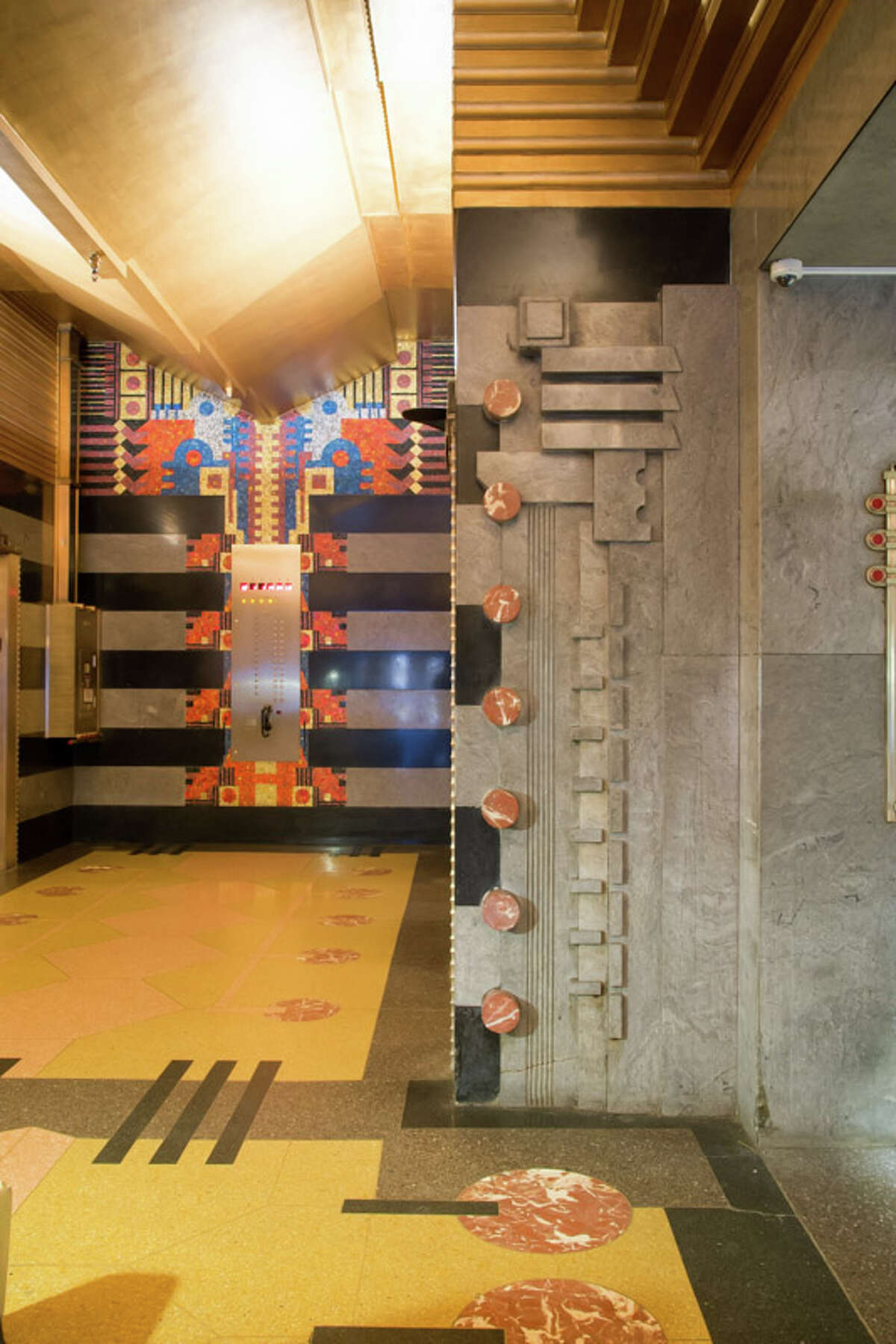 Tour NYC’s stunningly rare interior landmarks