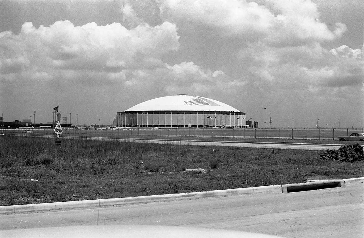 Once a symbol of ambition, Astrodome turns 50 as an eyesore