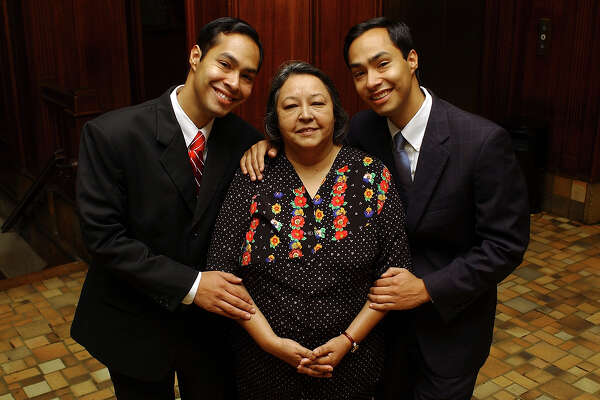Castro twins' mom pretty impressive herself - ExpressNews.com