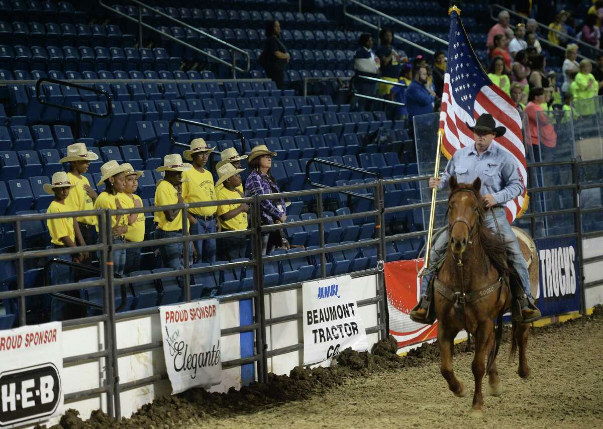 How cowboys stay fit on the rodeo circuit