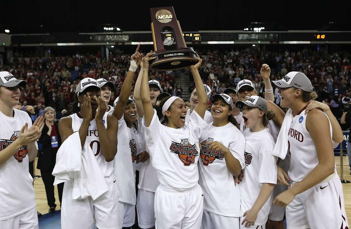Warriors reporter Rosalyn Gold-Onwude is rookie of the year