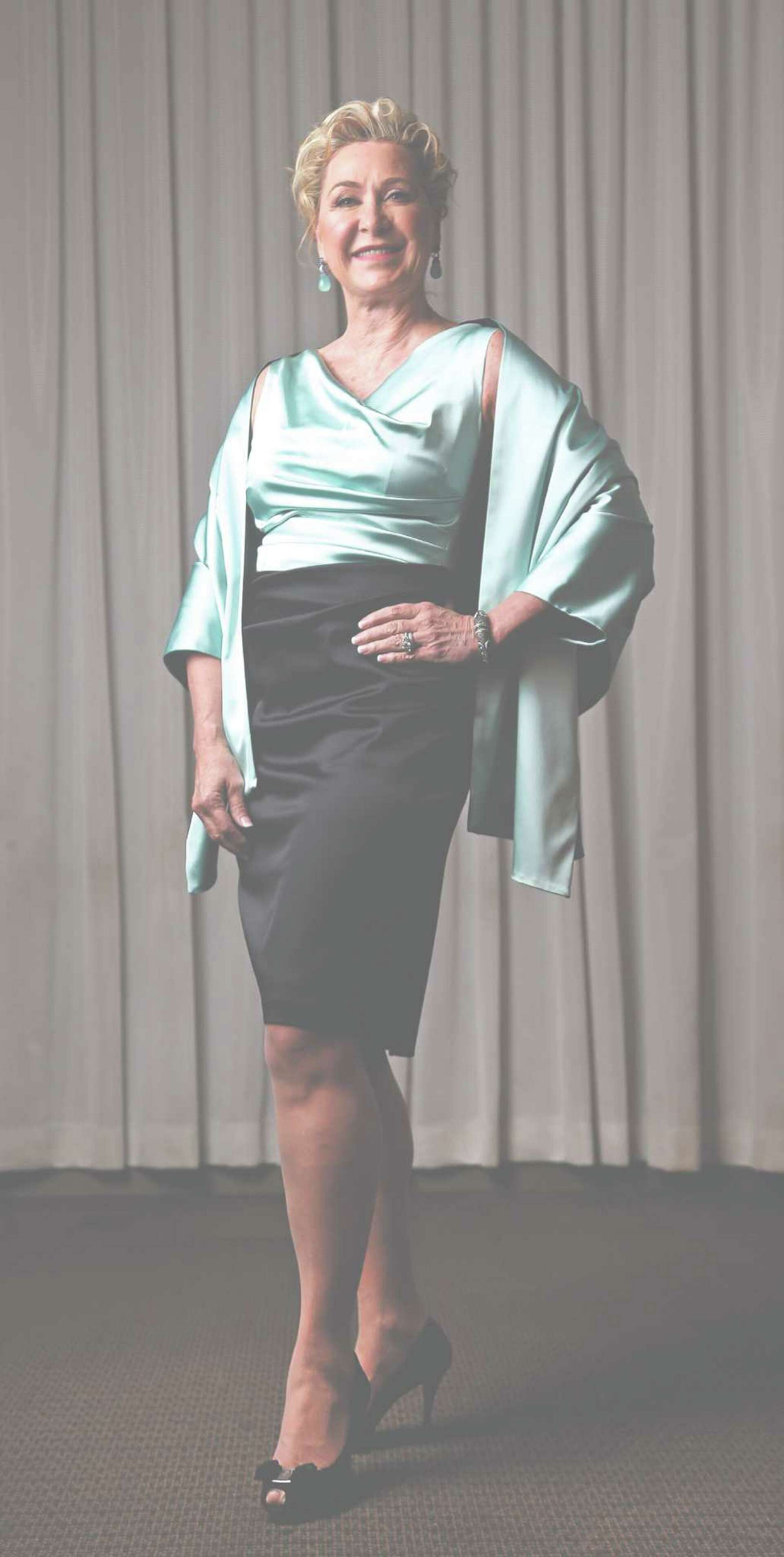 2015 Best Dressed honorees make a splash