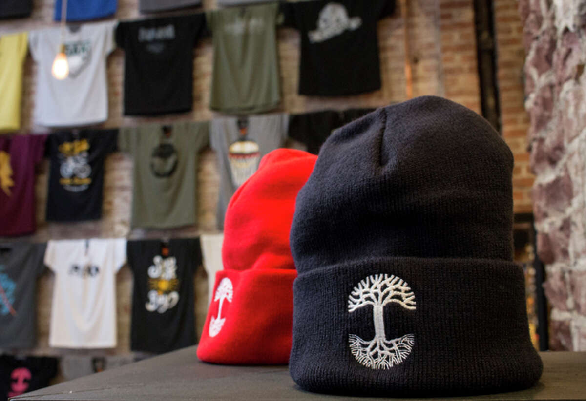 Oaklandish: Booming business rooted in Oakland pride