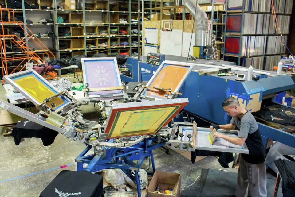 Oaklandish: Booming business rooted in Oakland pride