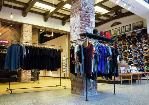 Oaklandish: Booming business rooted in Oakland pride