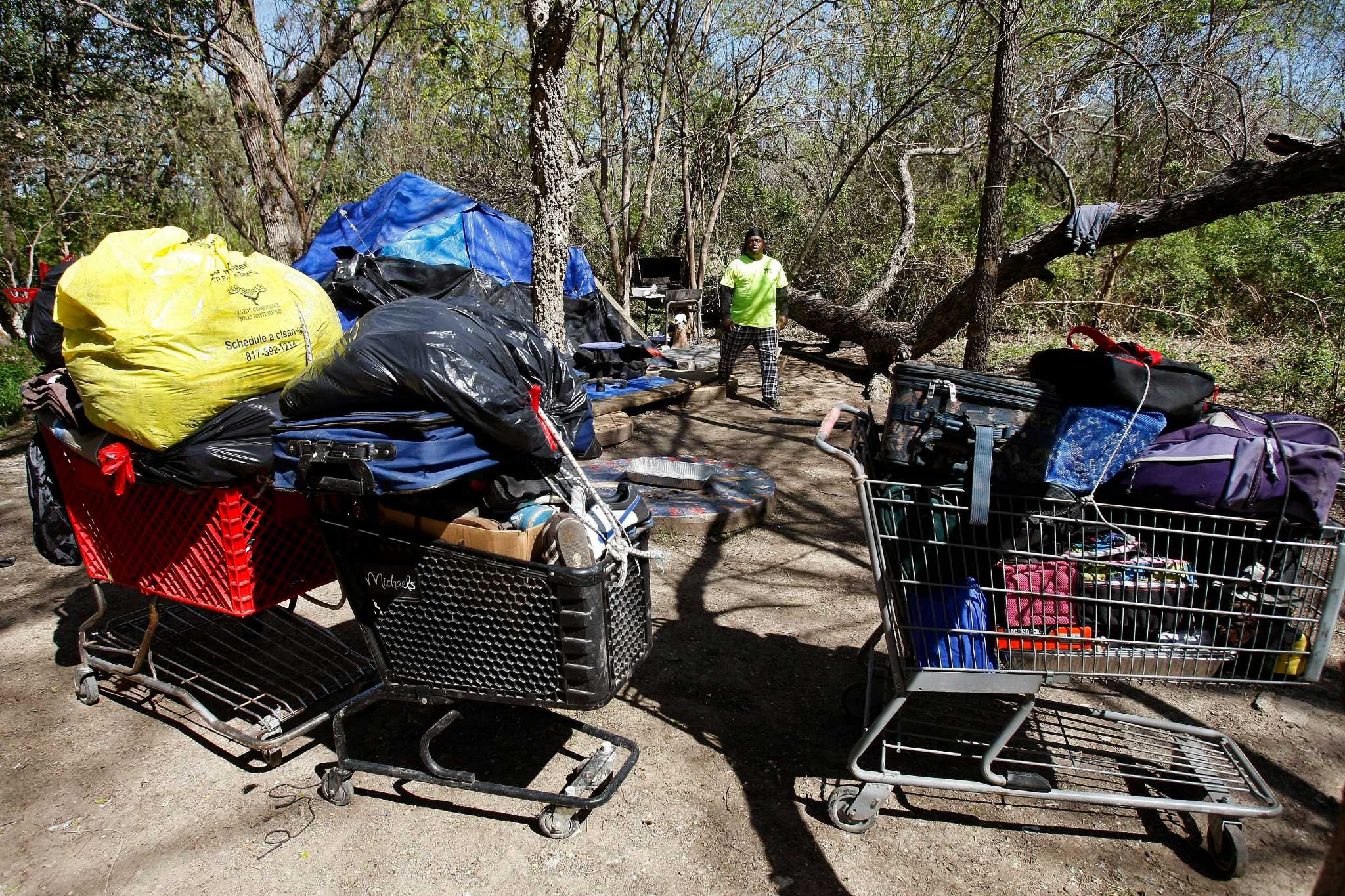 Fort Worth evicts 80 from homeless camp