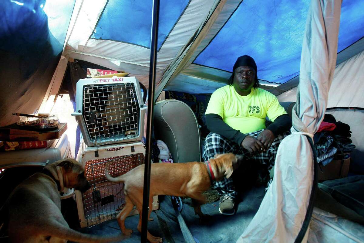 Fort Worth evicts 80 from homeless camp