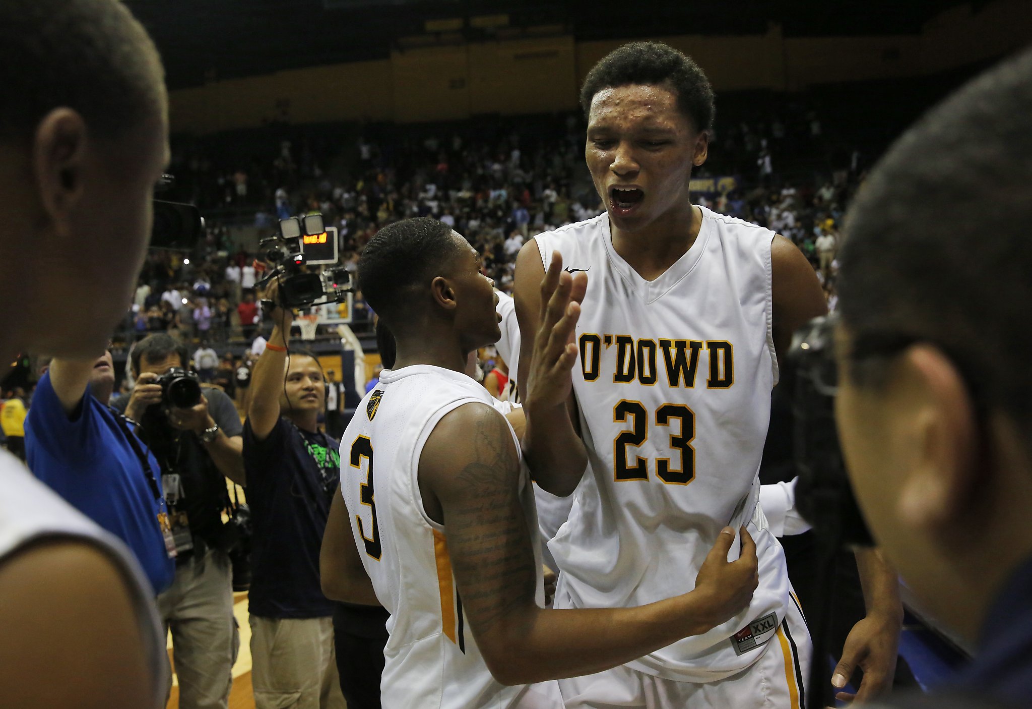 Ivan Rabb chooses to play for Cal