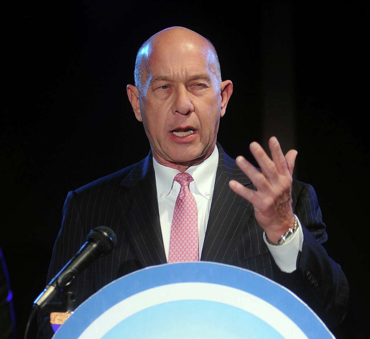 Judicial commission reprimands judge over sex offender program