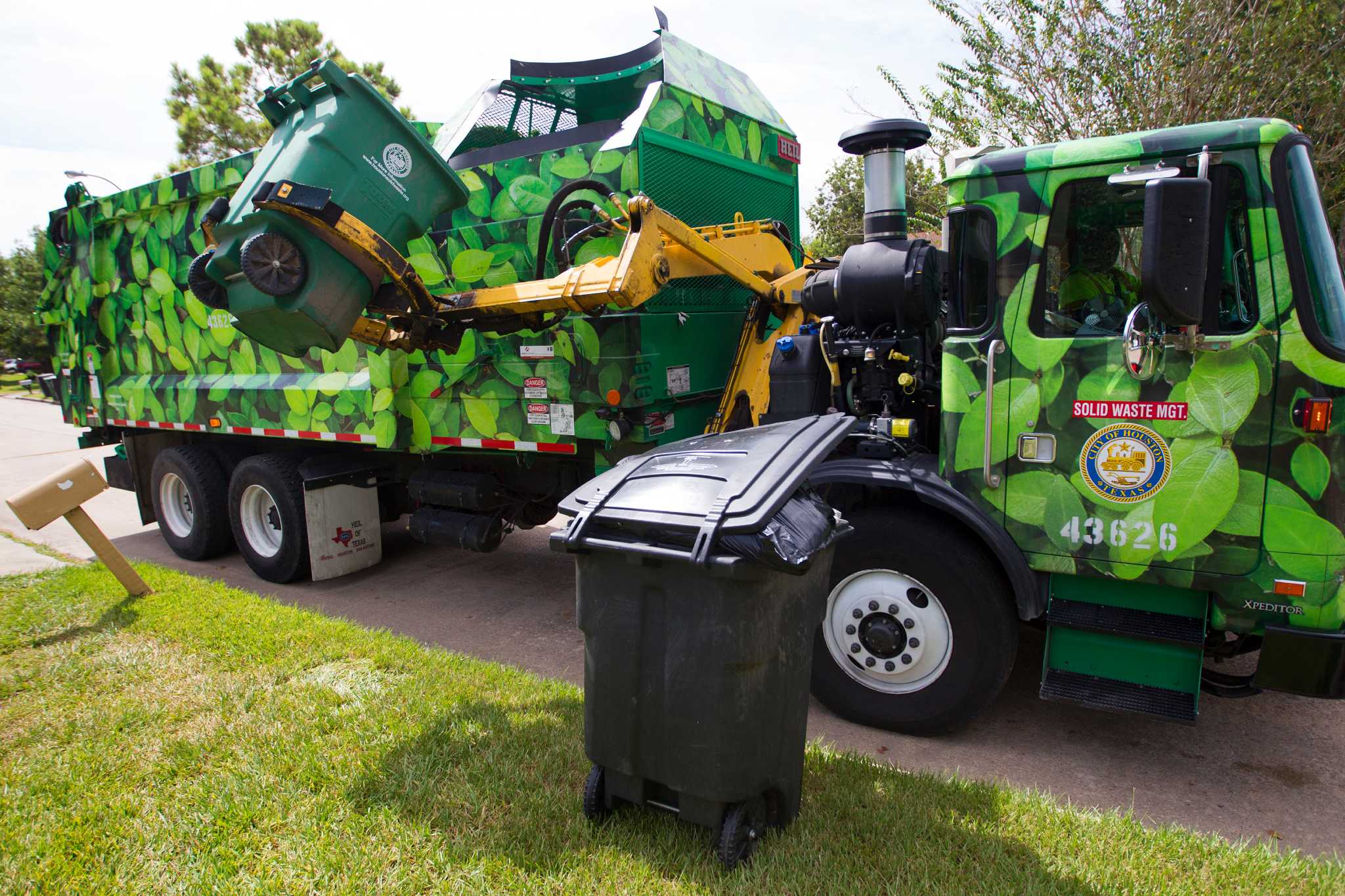 City's One Bin proposals raise financial, technology concerns