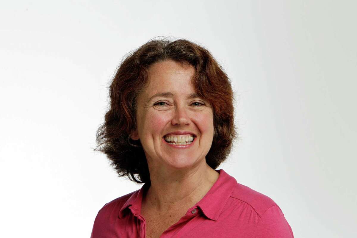 Lise Olsen named Texas's top reporter as she and Houston Chronicle ...