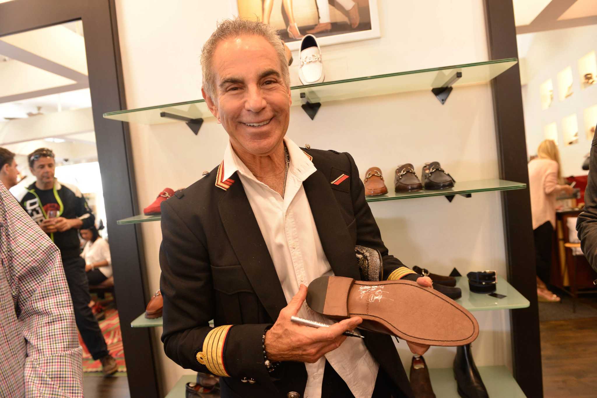 Shoe designer Pliner coming to S.A.