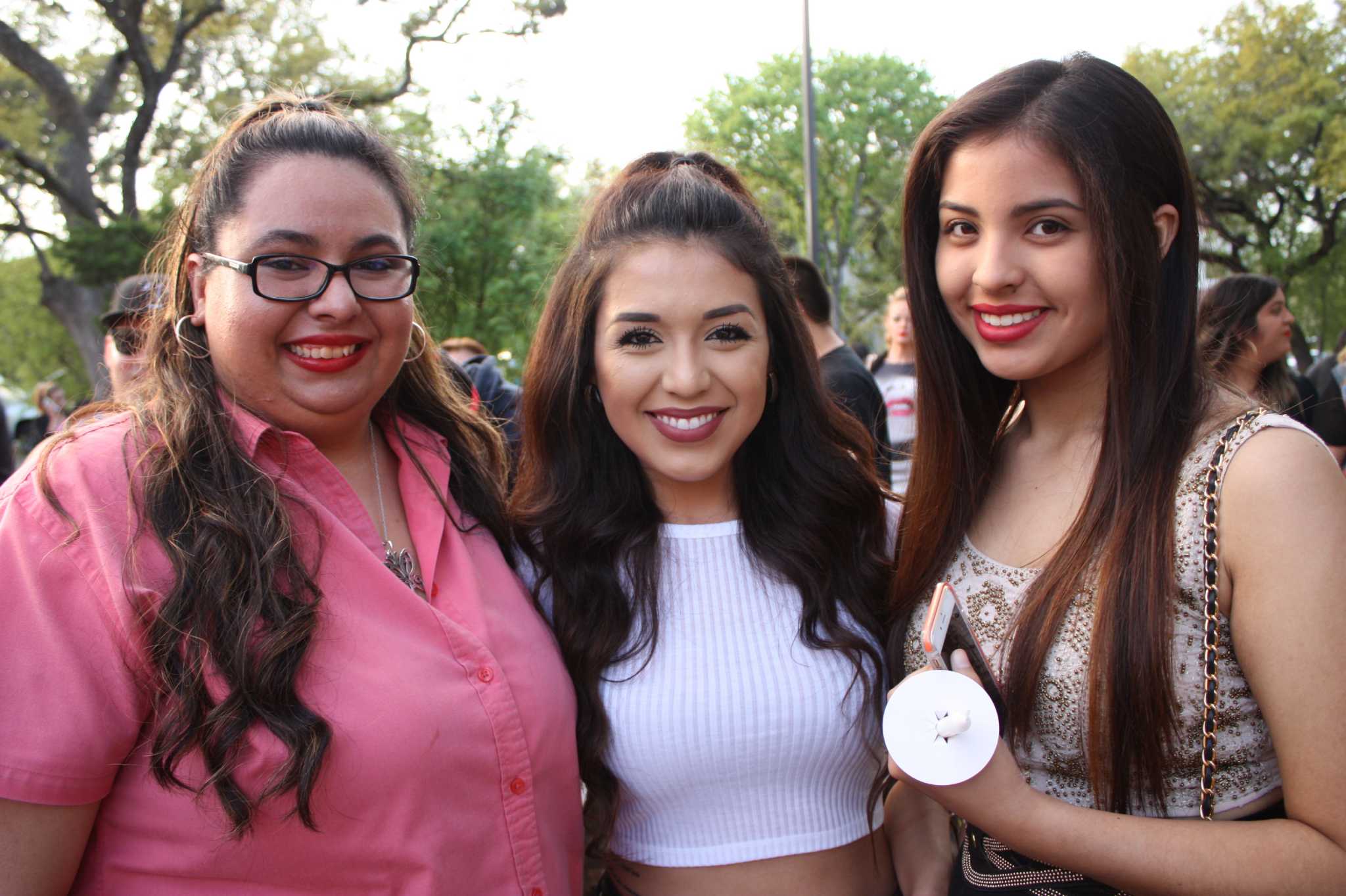 Selena's husband Chris Perez, other Tejano stars honor slain superstar ...