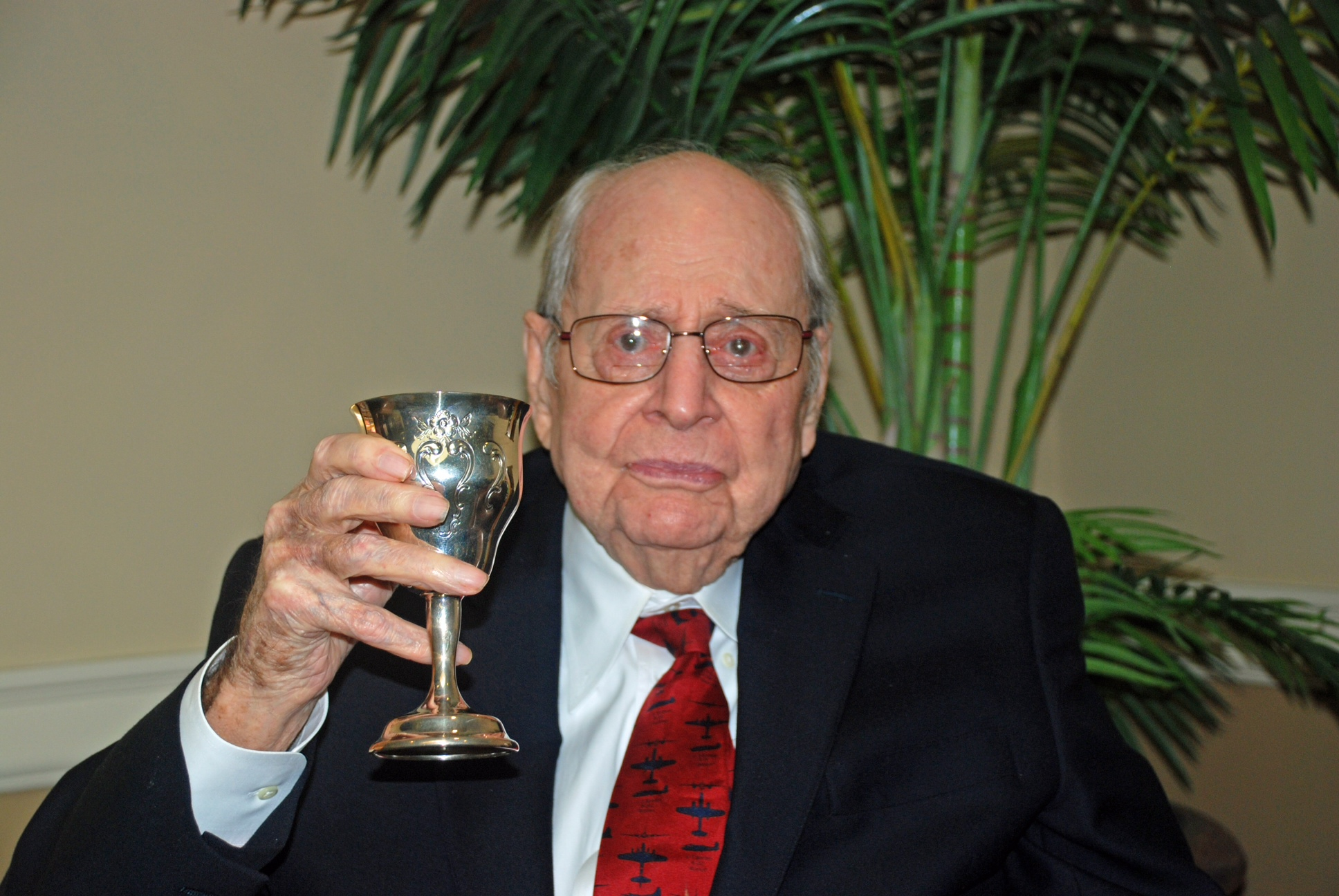 Robert L. Hite, Survivor of Doolittle Raid and Japanese Imprisonment ...