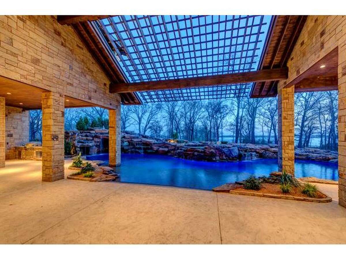 Best swimming pools in Texas & what you need to know before you buy