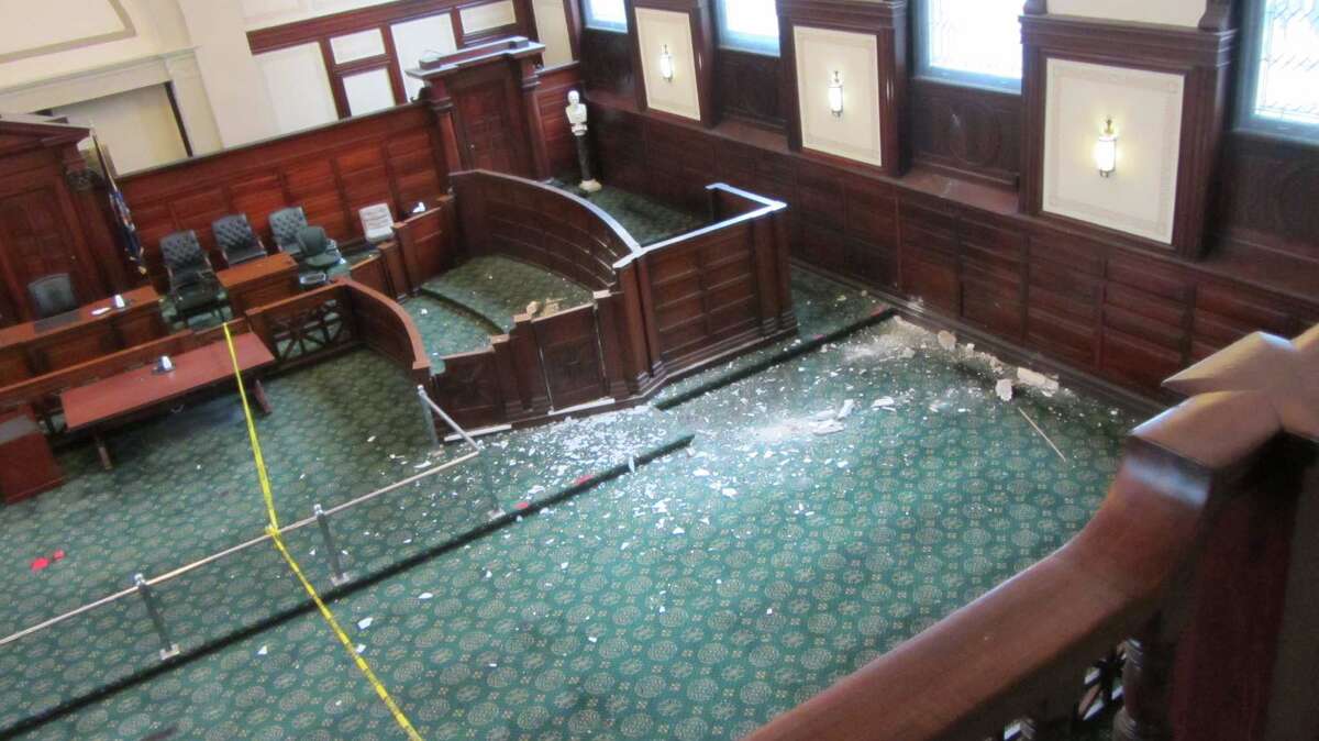 Ceiling partially collapses in Rensselaer County courtroom