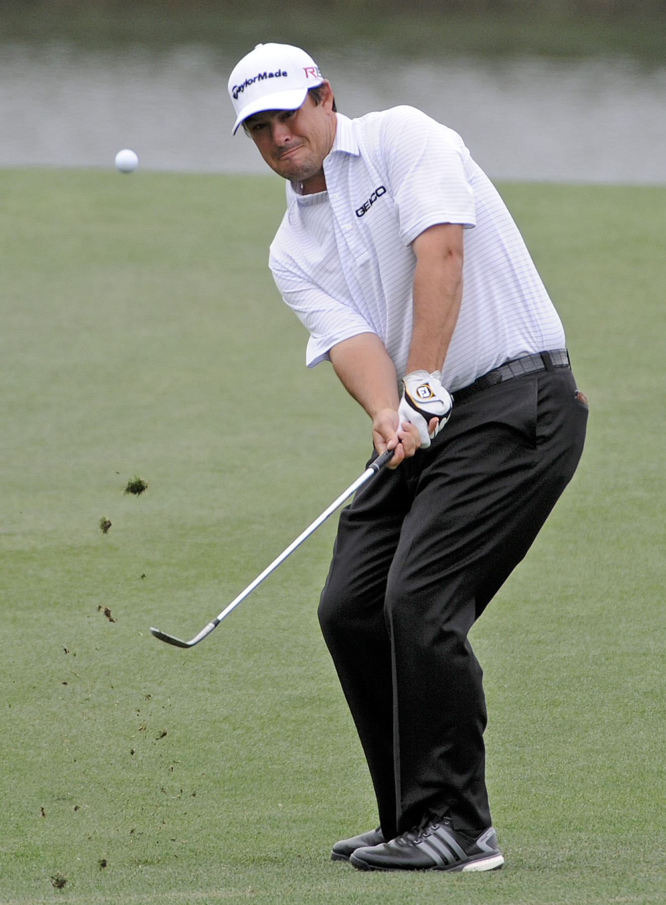 Wagner puts troubles behind him, goes deep in SHO title hunt