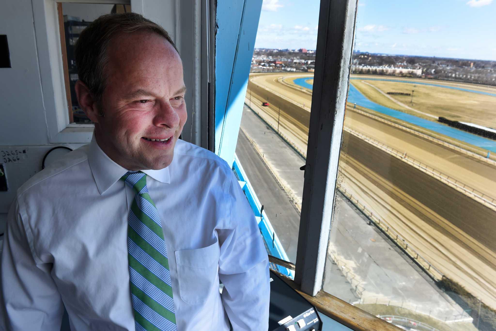 Tim Wilkin: A conversation with NYRA track announcer Larry Collmus