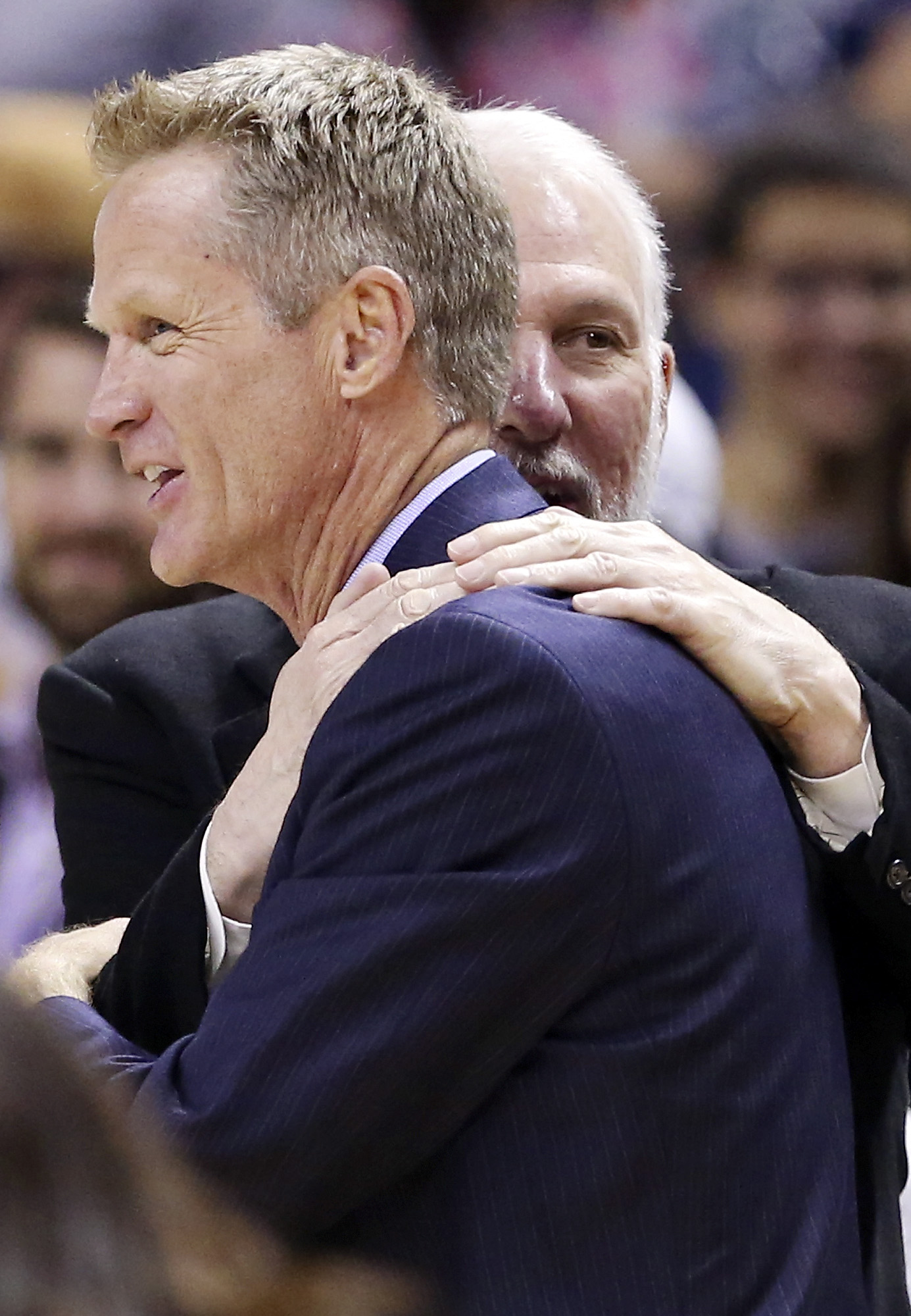 Warriors’ Kerr takes stage at Chicago’s Second City theater