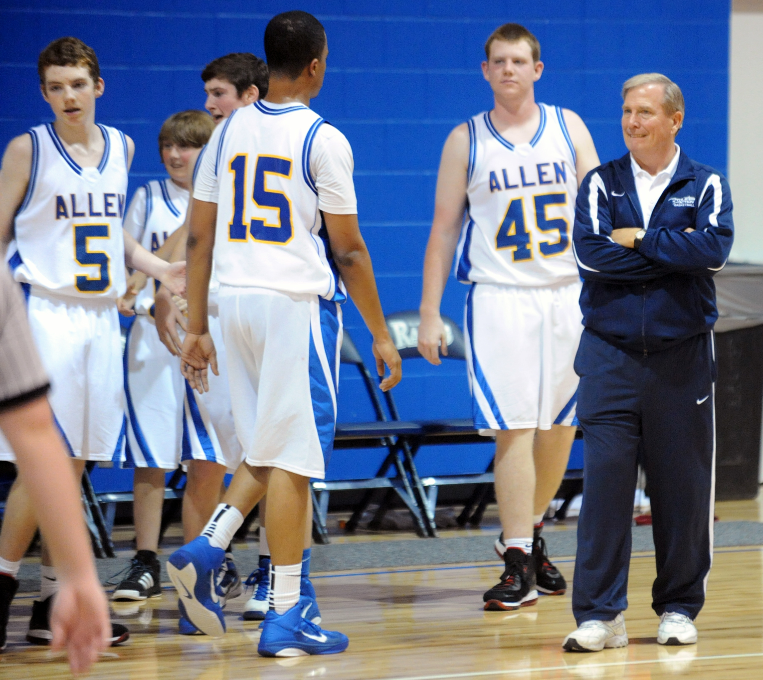 Around sports: Ex-Baylor coach Bliss hired by NAIA school