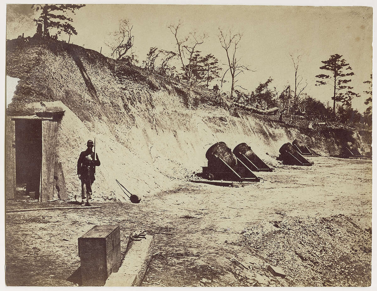 156 years later, rare, eerie photos show life during the Civil War