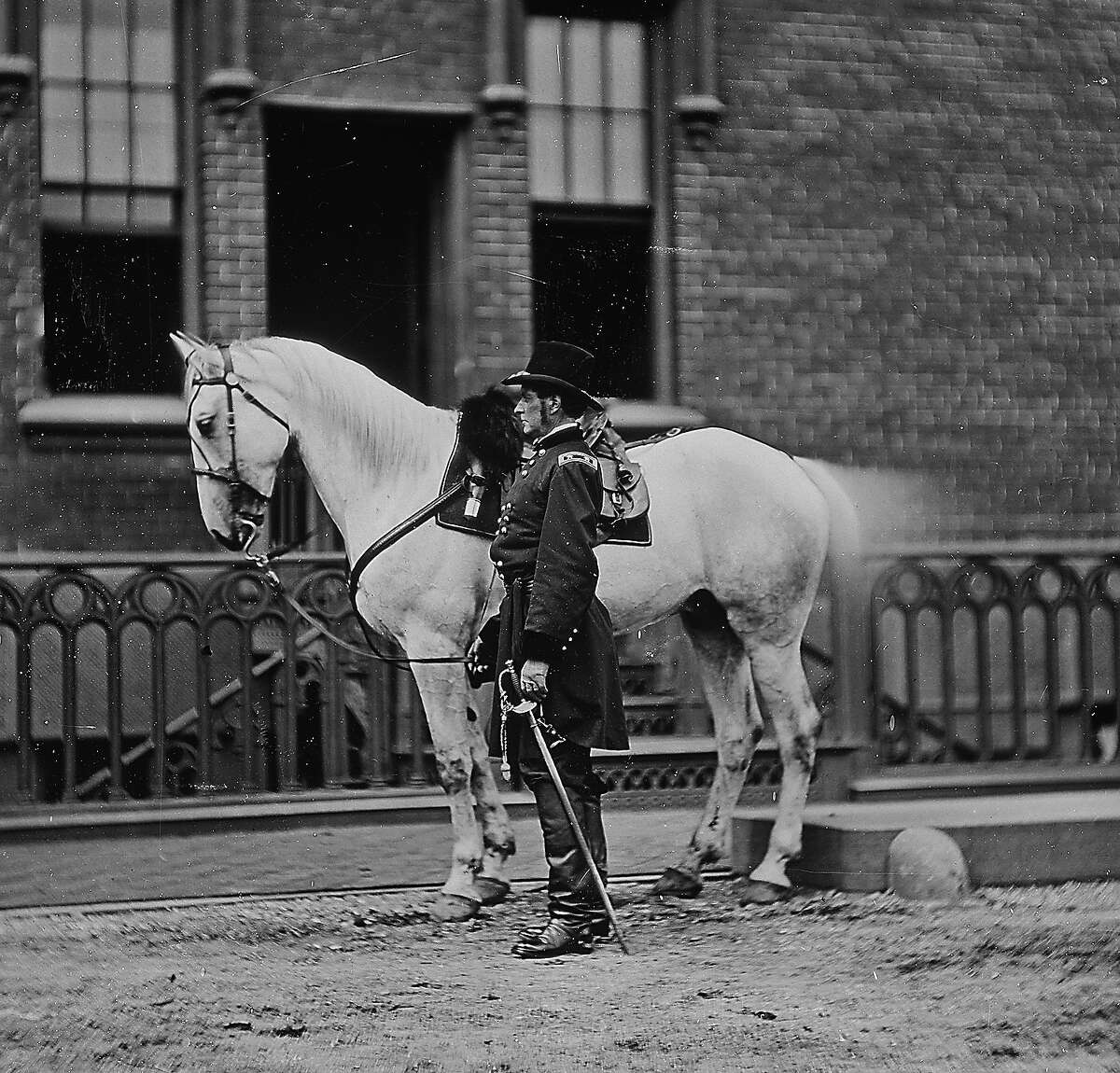 156 years later, rare, eerie photos show life during the Civil War