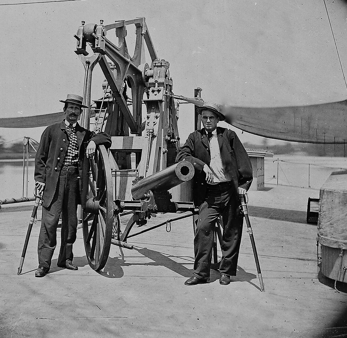 156 years later, rare, eerie photos show life during the Civil War