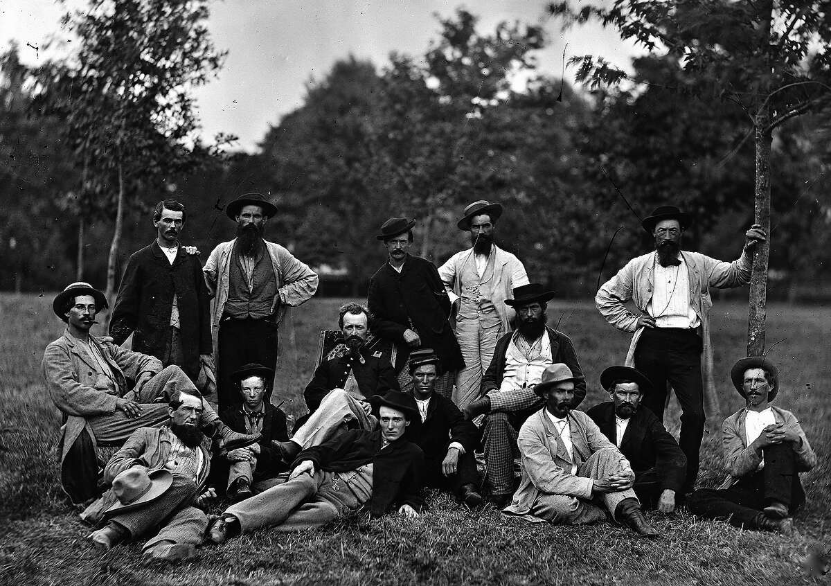 156 years later, rare, eerie photos show life during the Civil War