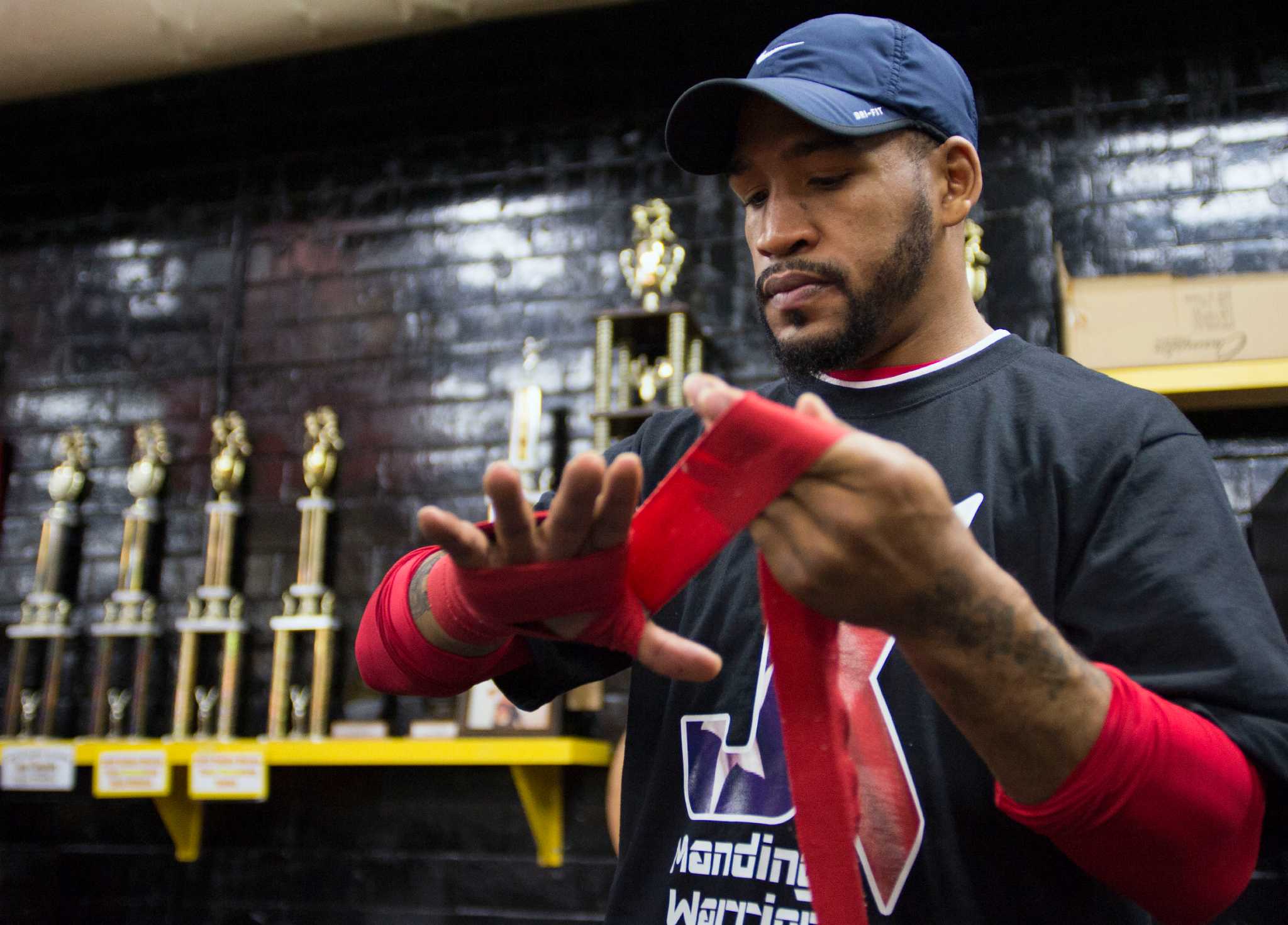 Houston boxing card expanding