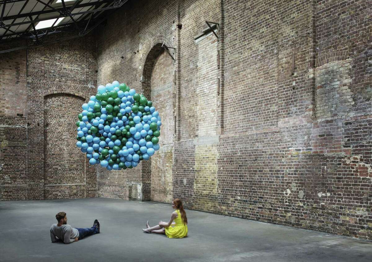 20 safe social experiments you should try before you die