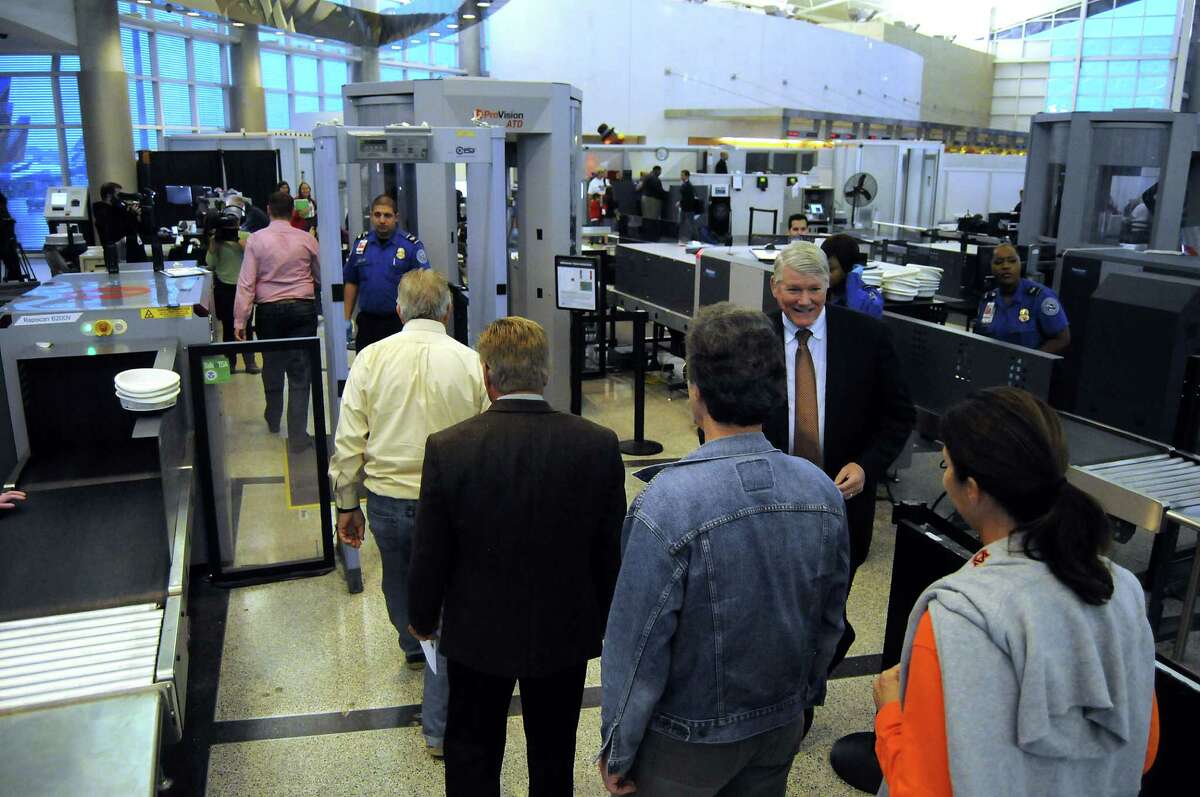 Change left at airport checkpoints adds up for TSA
