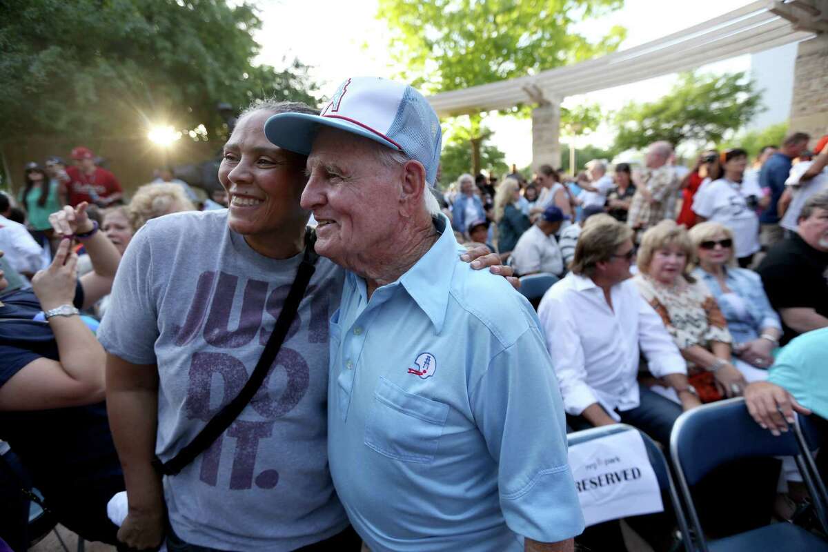 Houston celebrates 50th Astrodome anniversary with one last party
