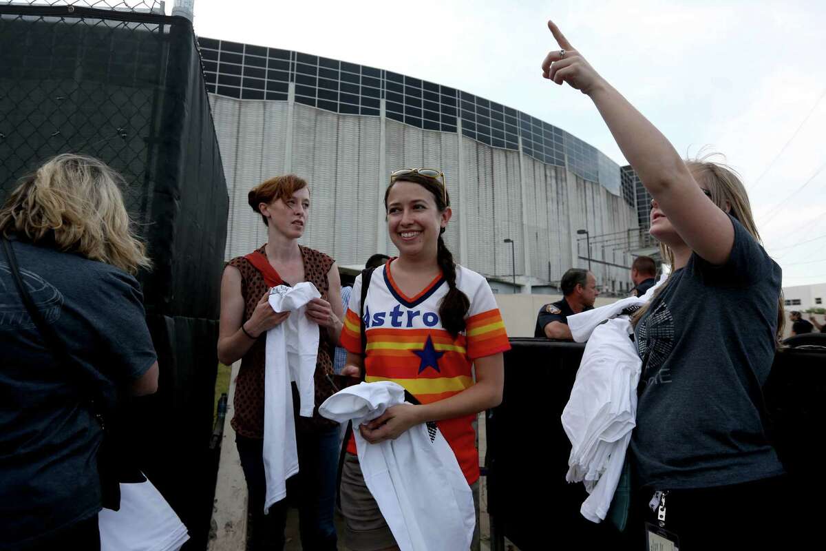 Houston celebrates 50th Astrodome anniversary with one last party
