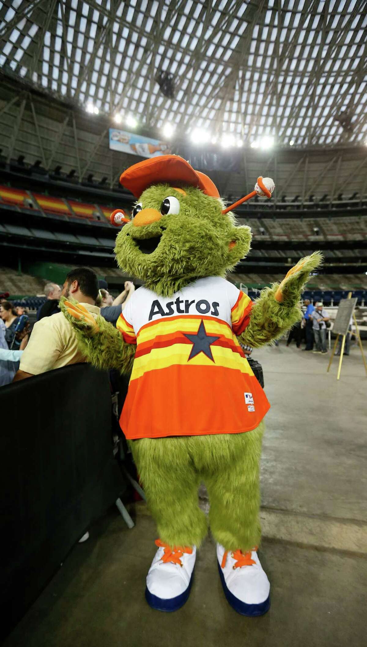 Houston celebrates 50th Astrodome anniversary with one last party