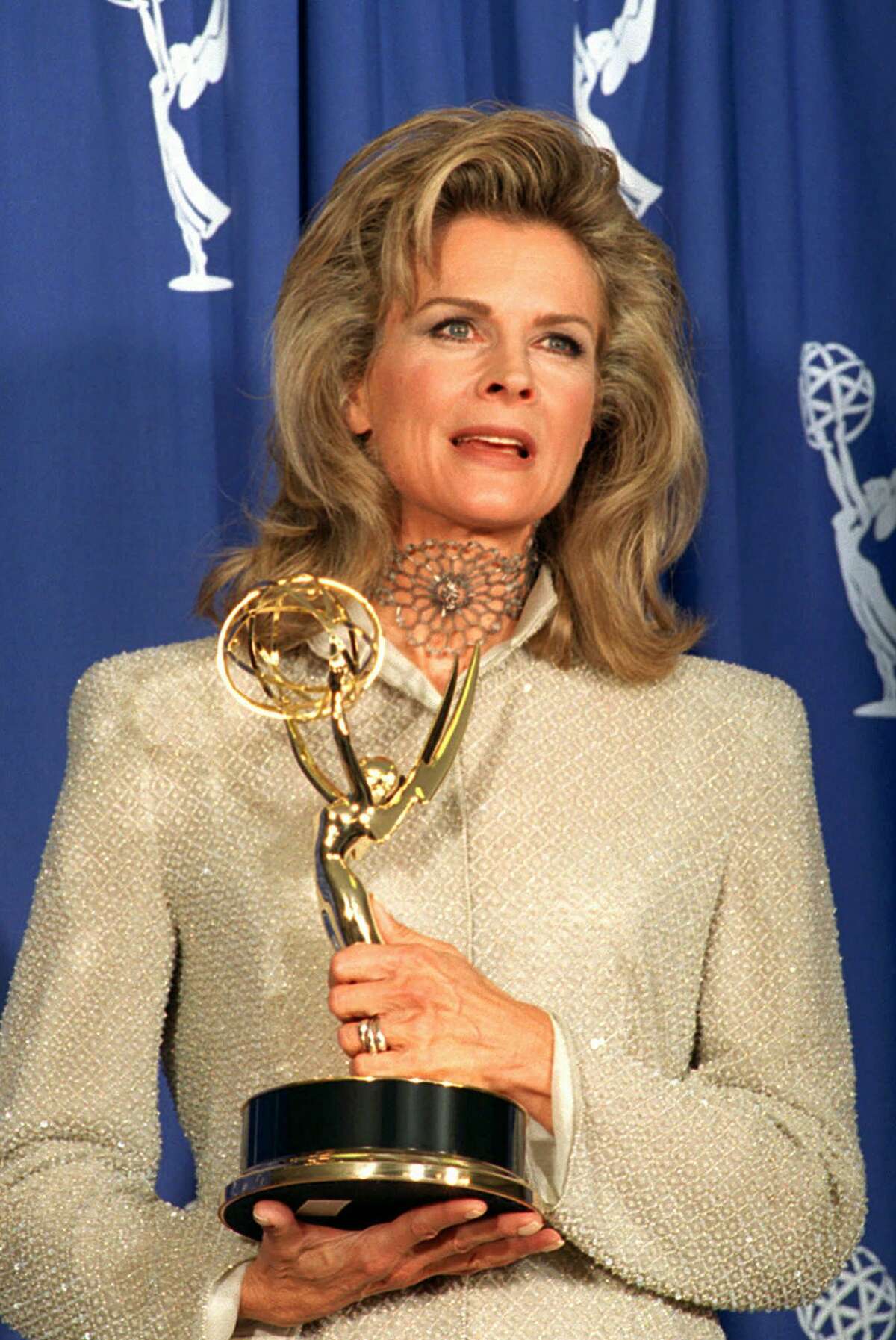 Candice Bergen shares her love and laughter in 'Romance'