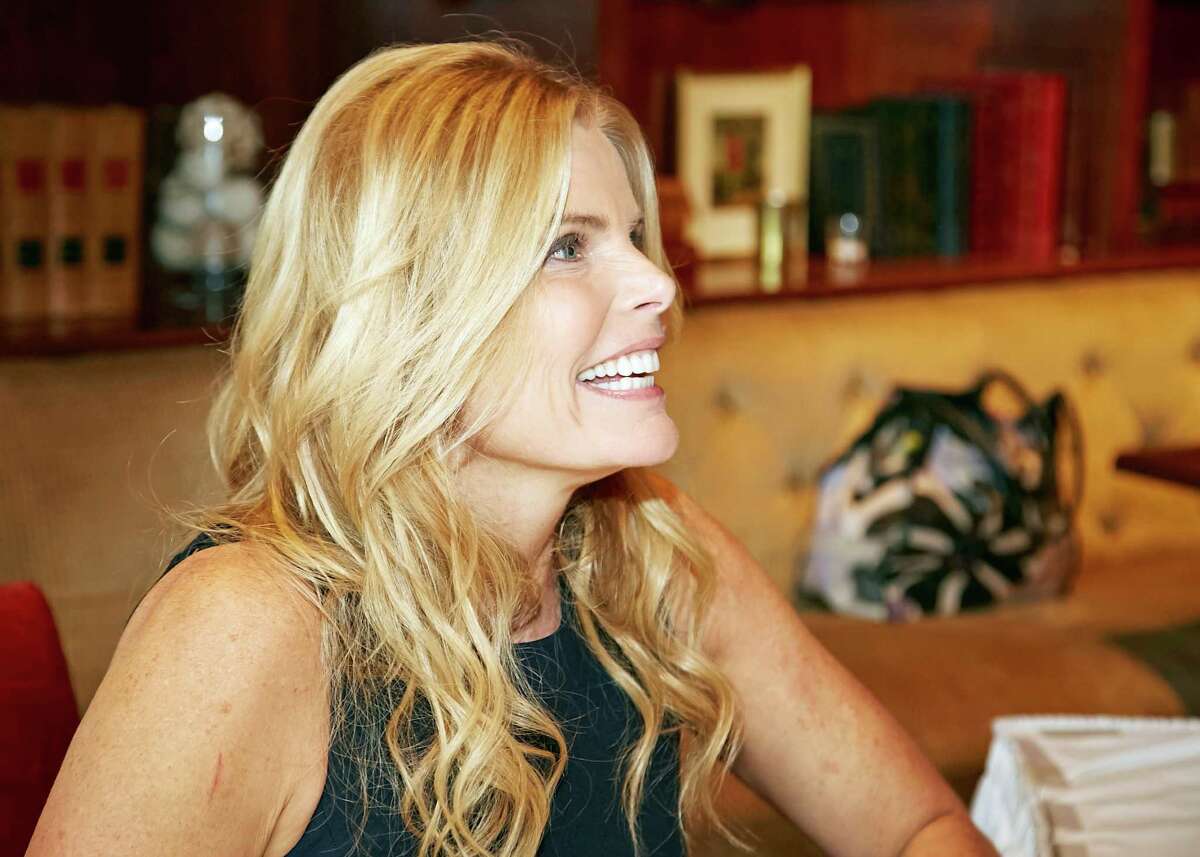 Mariel Hemingway shares stories of a troubled family