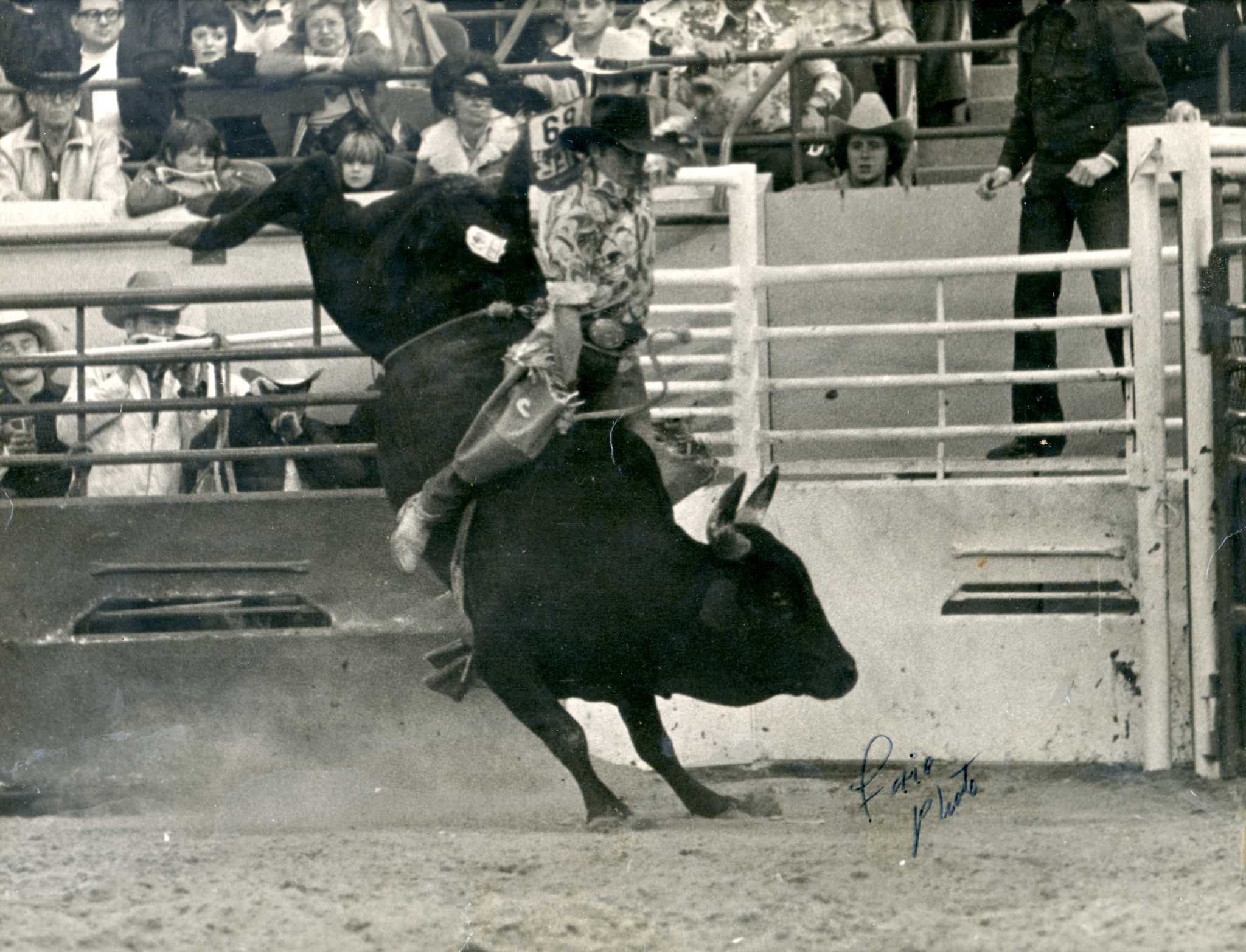 Honoring a duo of Texas riding legends