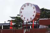 Look, Ma, no hands: Golden Gate Bridge clock back, minus parts