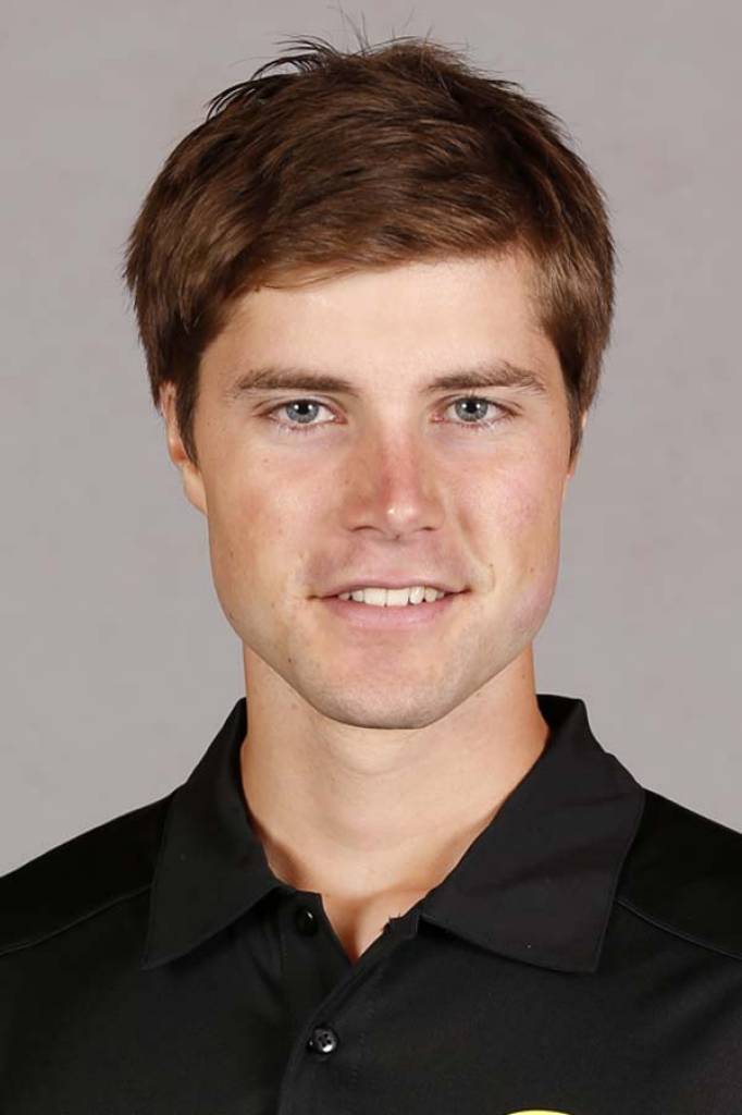 Oregon runner learns the hard way that it ain't over 'til it's over (w ...