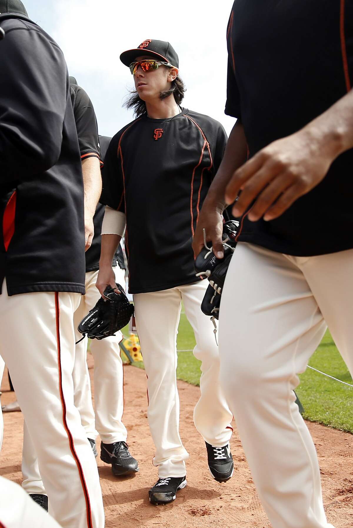 SF Giants' World Series banner delivered by Madison Bumgarner on horseback