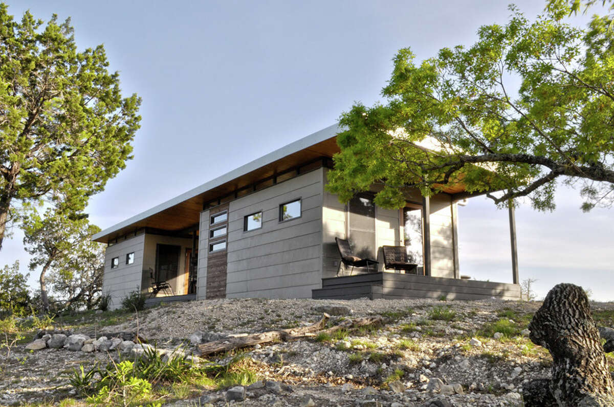 Texas-based company proves that backyard studios are the new home office