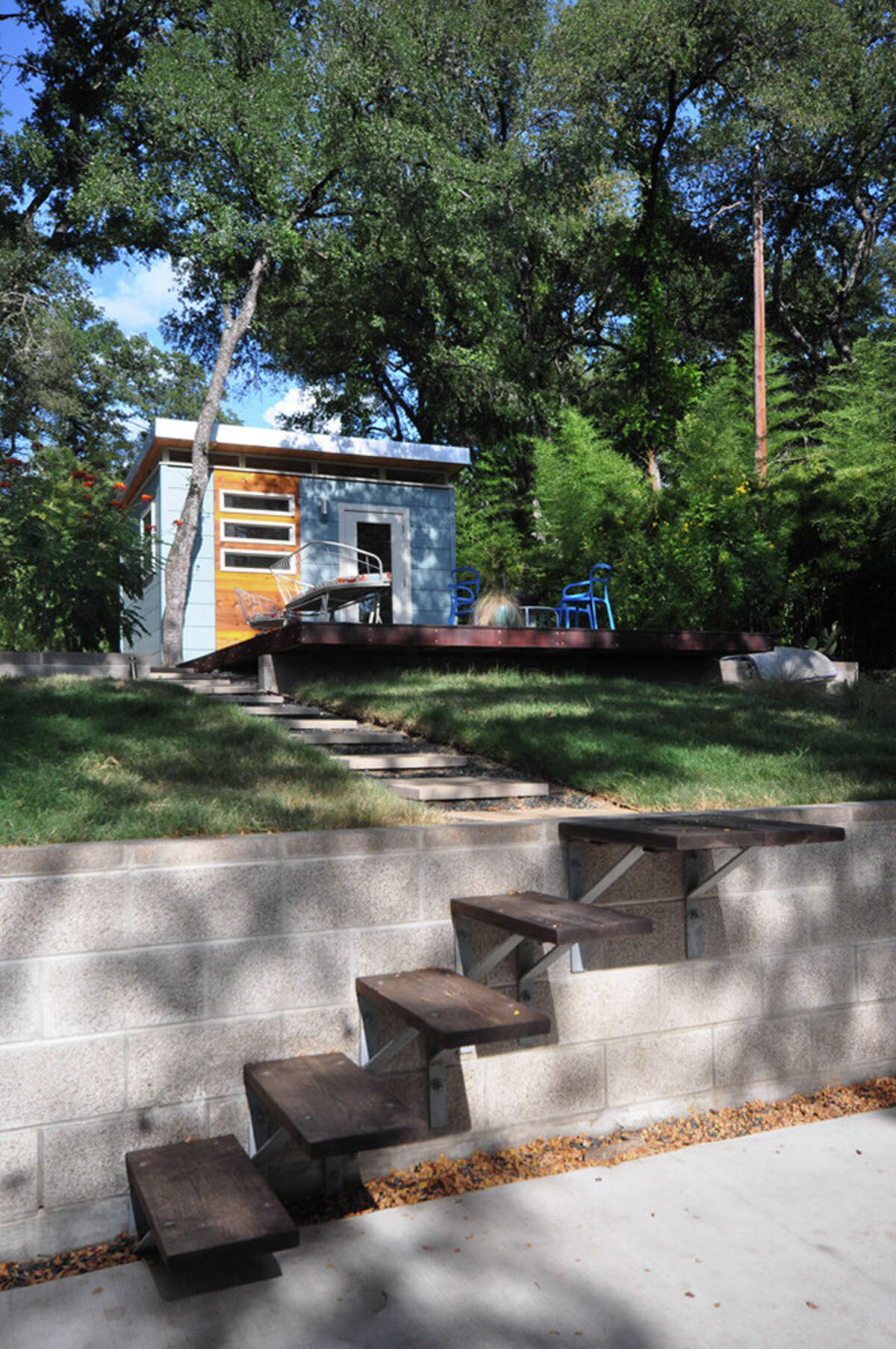 Texas-based company proves that backyard studios are the new home office